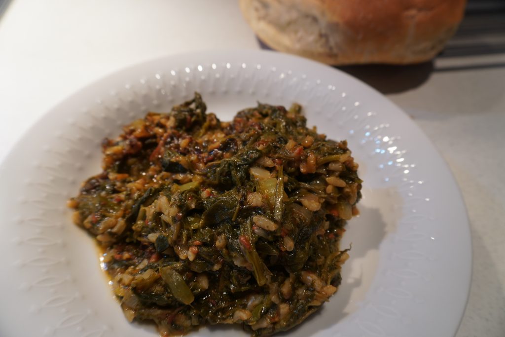 Traditionelles Wildkräuter-Gericht | Chorta mit Reis - Χόρτα με ρύζι ...